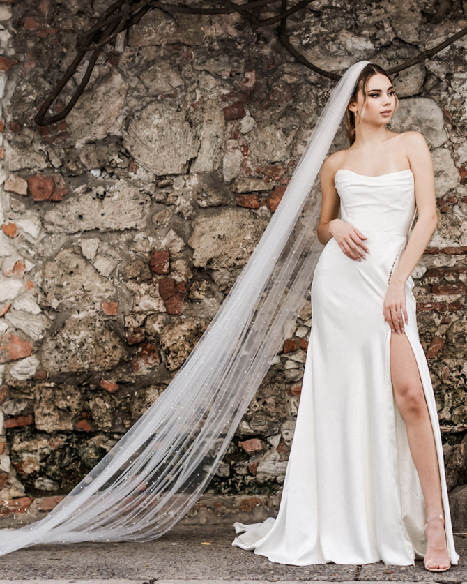 Toni Federici - Glass Slipper | Magnolia Monterey Bridal